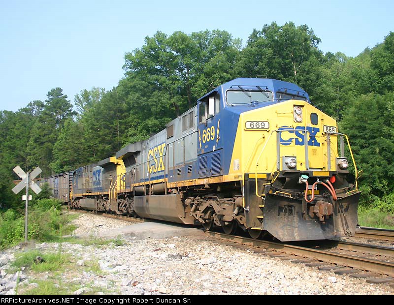CSX 669